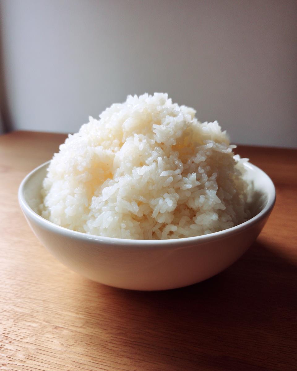 Fluffy Coconut Rice: 3 Simple Steps to Perfect Creamy Bliss ...